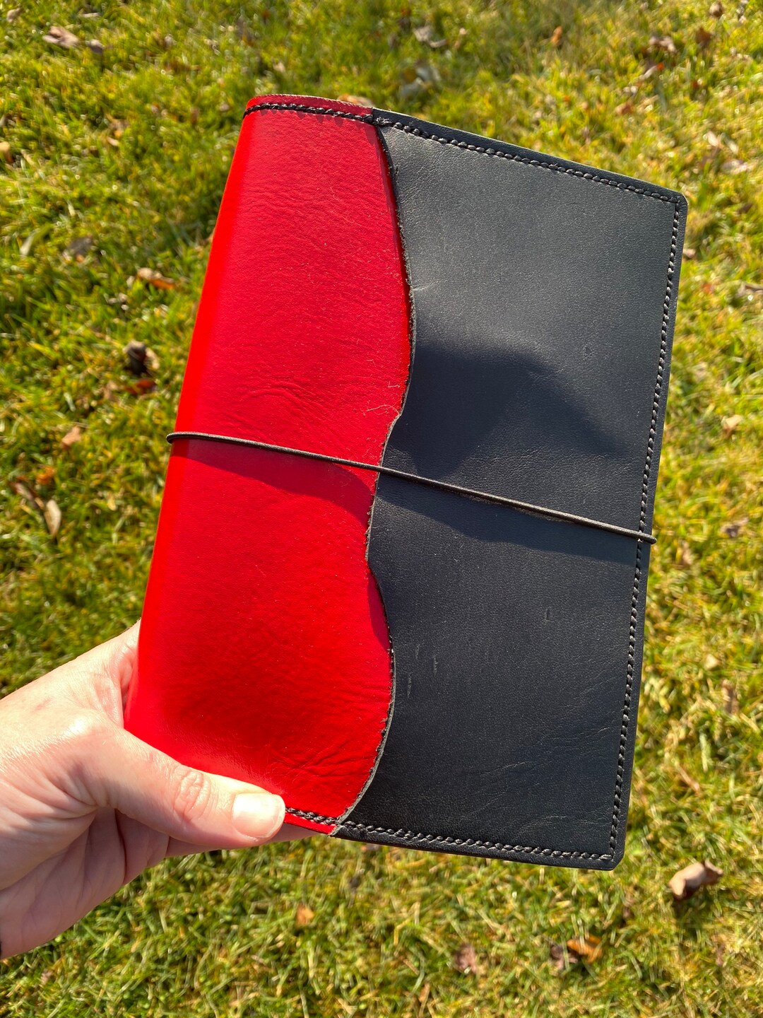 A5 Leather Travelers Notebook, Red and Black Leather Refillable Journal ...