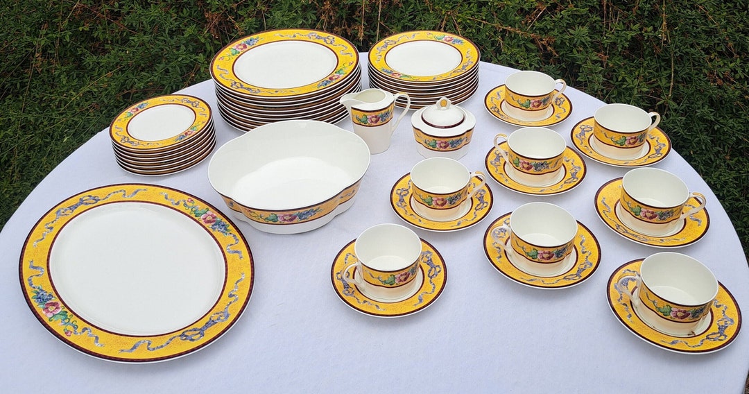 Mikasa Vintage Venetian Hall Bone China 1998 Individual Piece Sale - Etsy