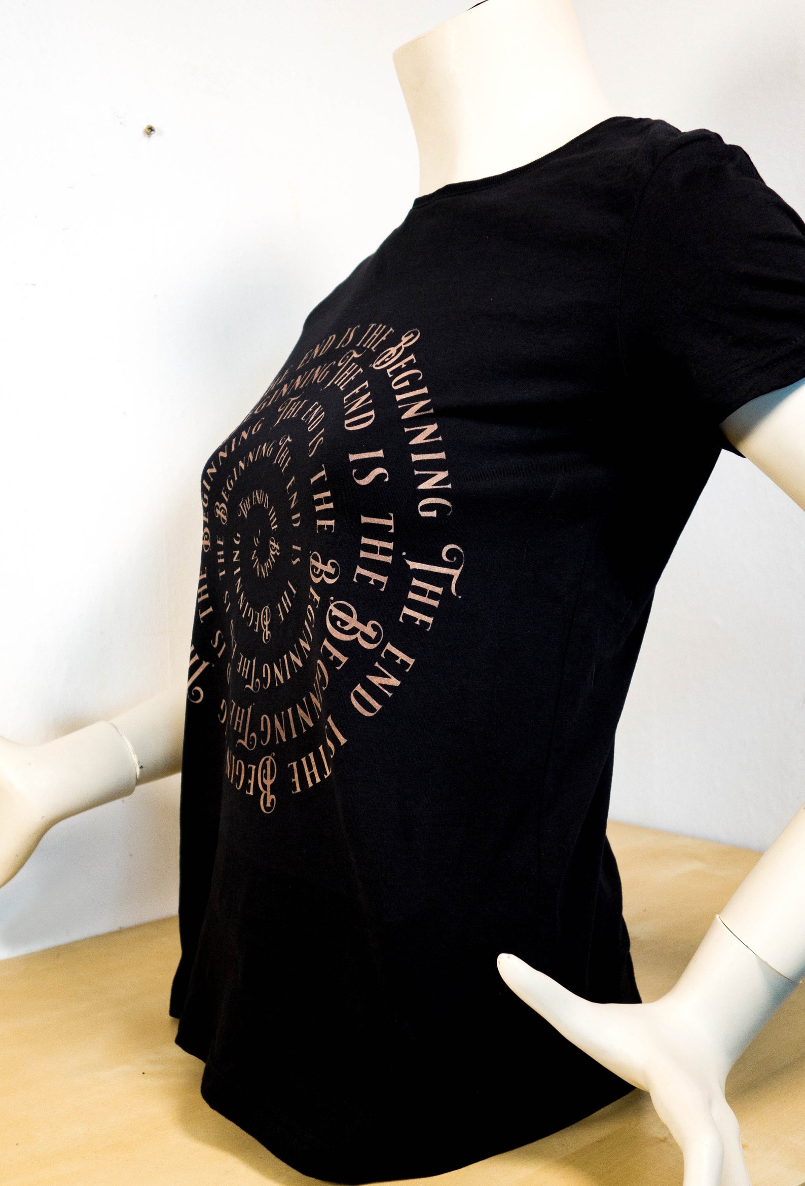 The End is the Beginning Ladies Shirt tailliert Vintage | Etsy