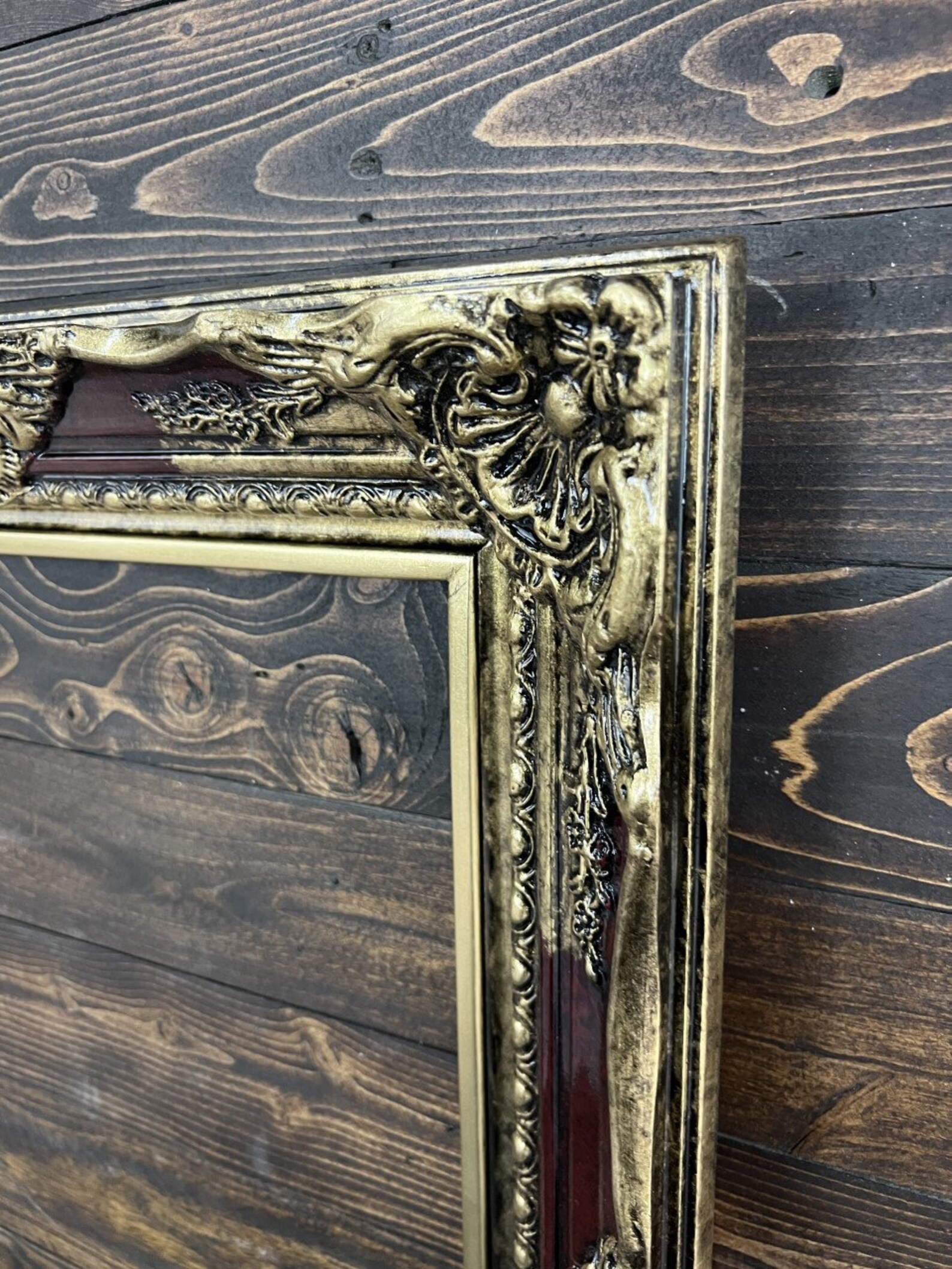 Classic Colonial Style Wood Picture Frame,dark Cherry With Gold Leaf ...