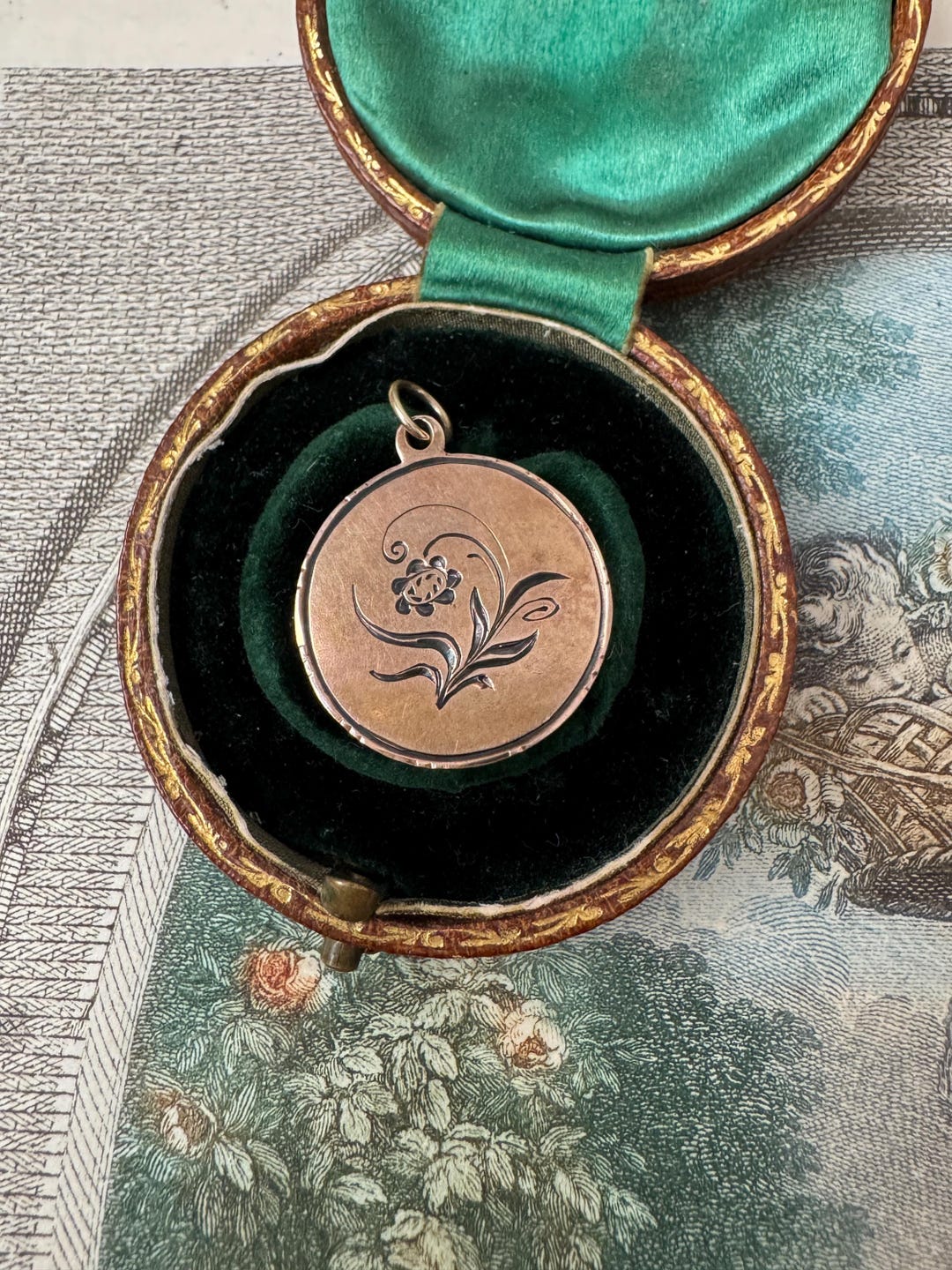 Antique 14K Gold Ricordo - I Remember or Ricardo Daisy Love Token ...