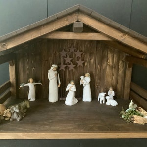 Ready to Ship-3-4 Business Days. Signature Extra Large Solid Roof Wood ...