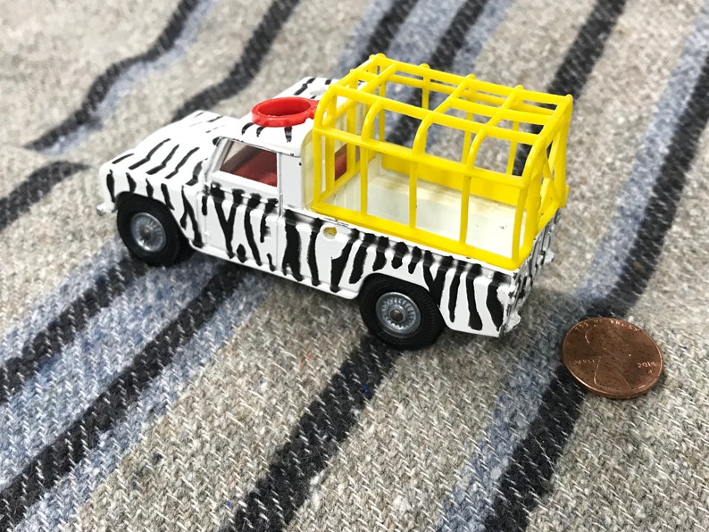 Corgi Toys Land Rover 109 Pickup Truck Lions of Longleat Zebra | Etsy