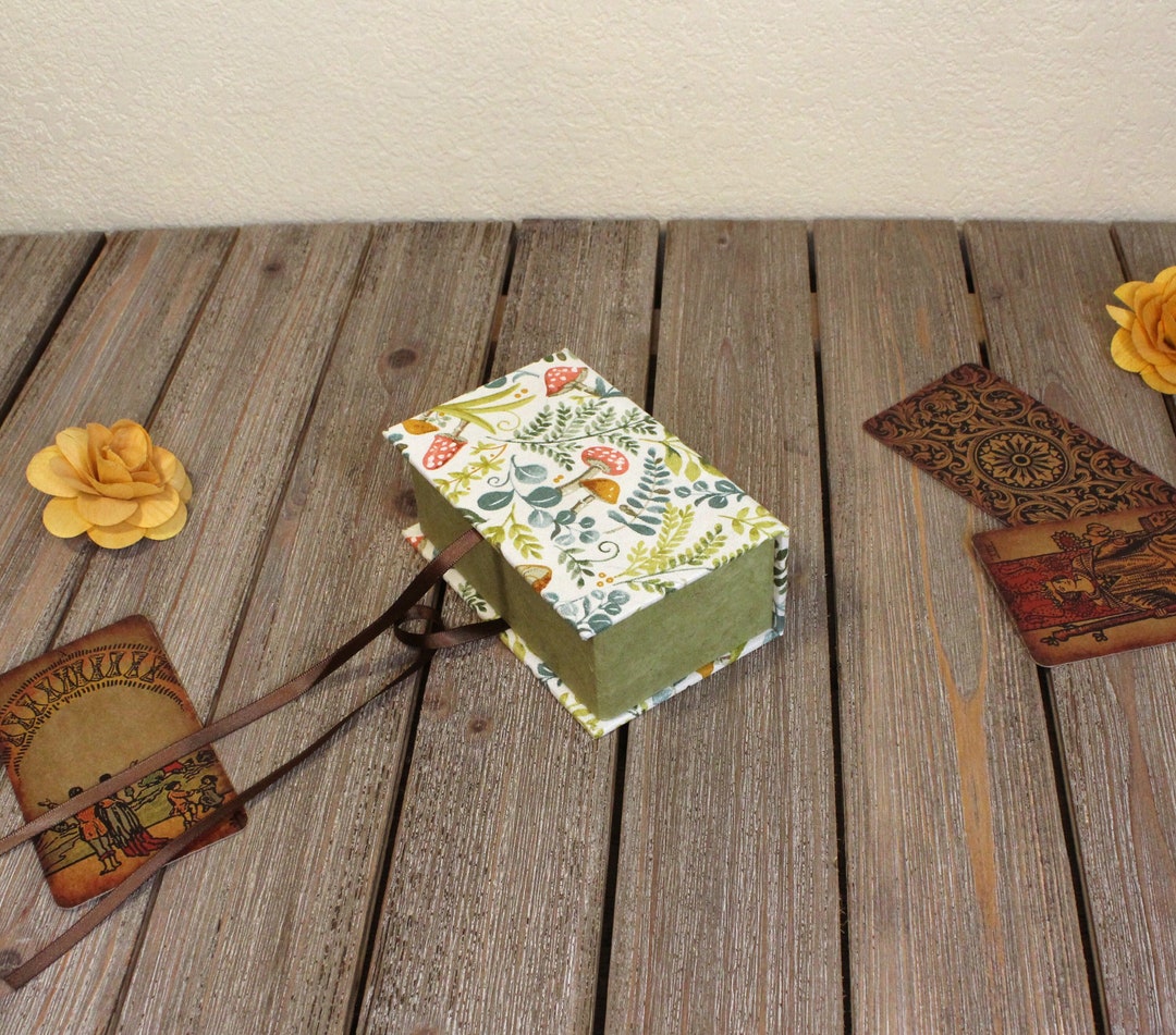 Handmade Tarot Deck Box: Crystal Storage, Divination Altar - Etsy