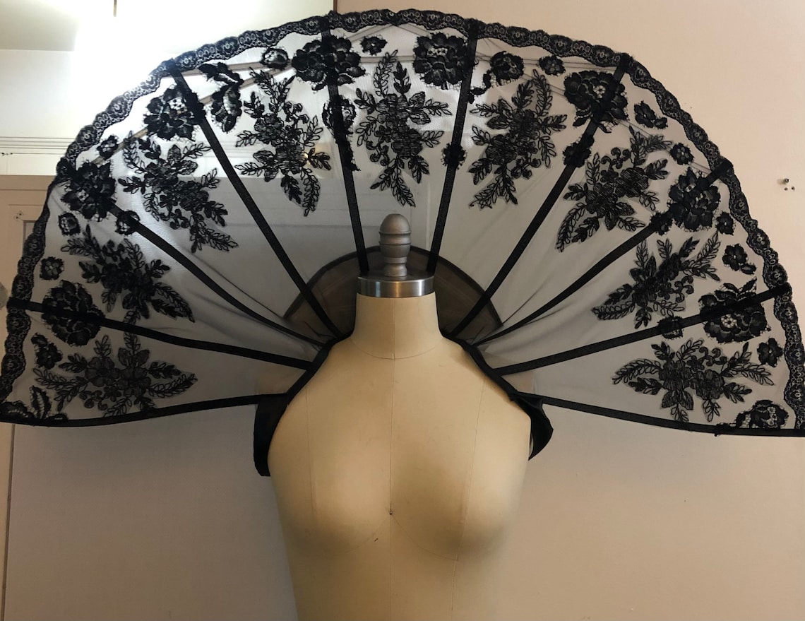 Embroidered Lace / Elizabethan Collar / Cosplay / Gothic / Costume ...