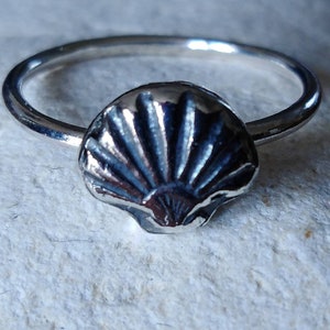 Scallop Shell Sterling Silver Ring - Etsy