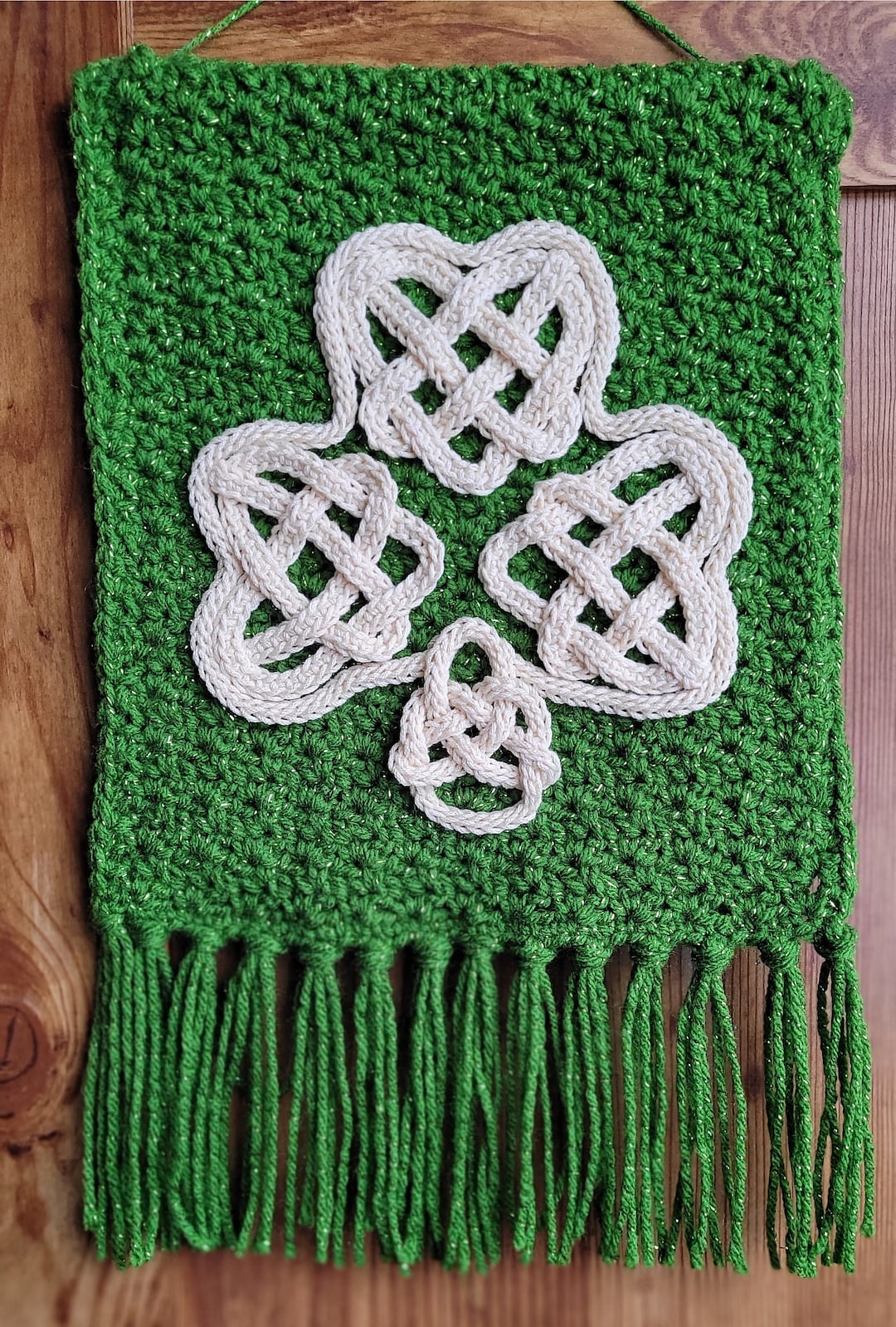 Crochet Shamrock Wall Hanging, Celtic Shamrock Decoration, Crochet ...