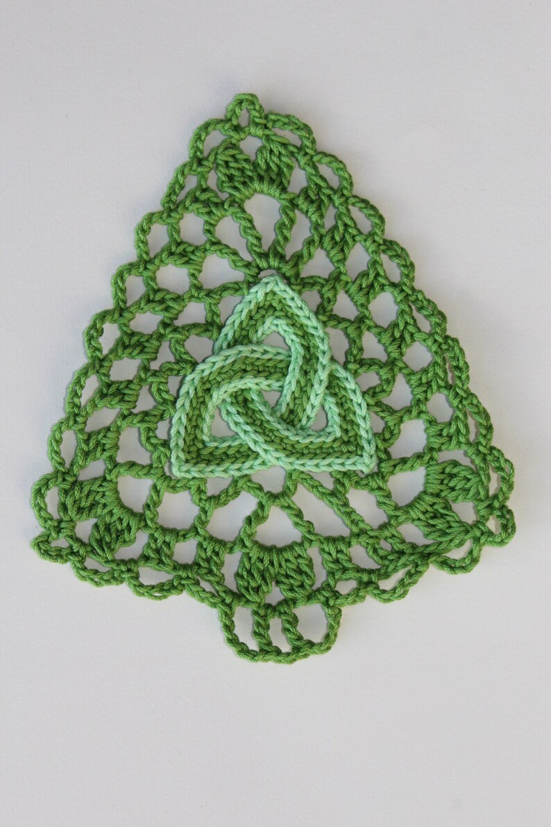 Celtic Christmas, Crochet Christmas, Celtic Knot Christmas Tree ...