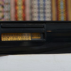Vintage Kodak Pocket Instamatic 20 Film Camera for Decor or Repair - Etsy