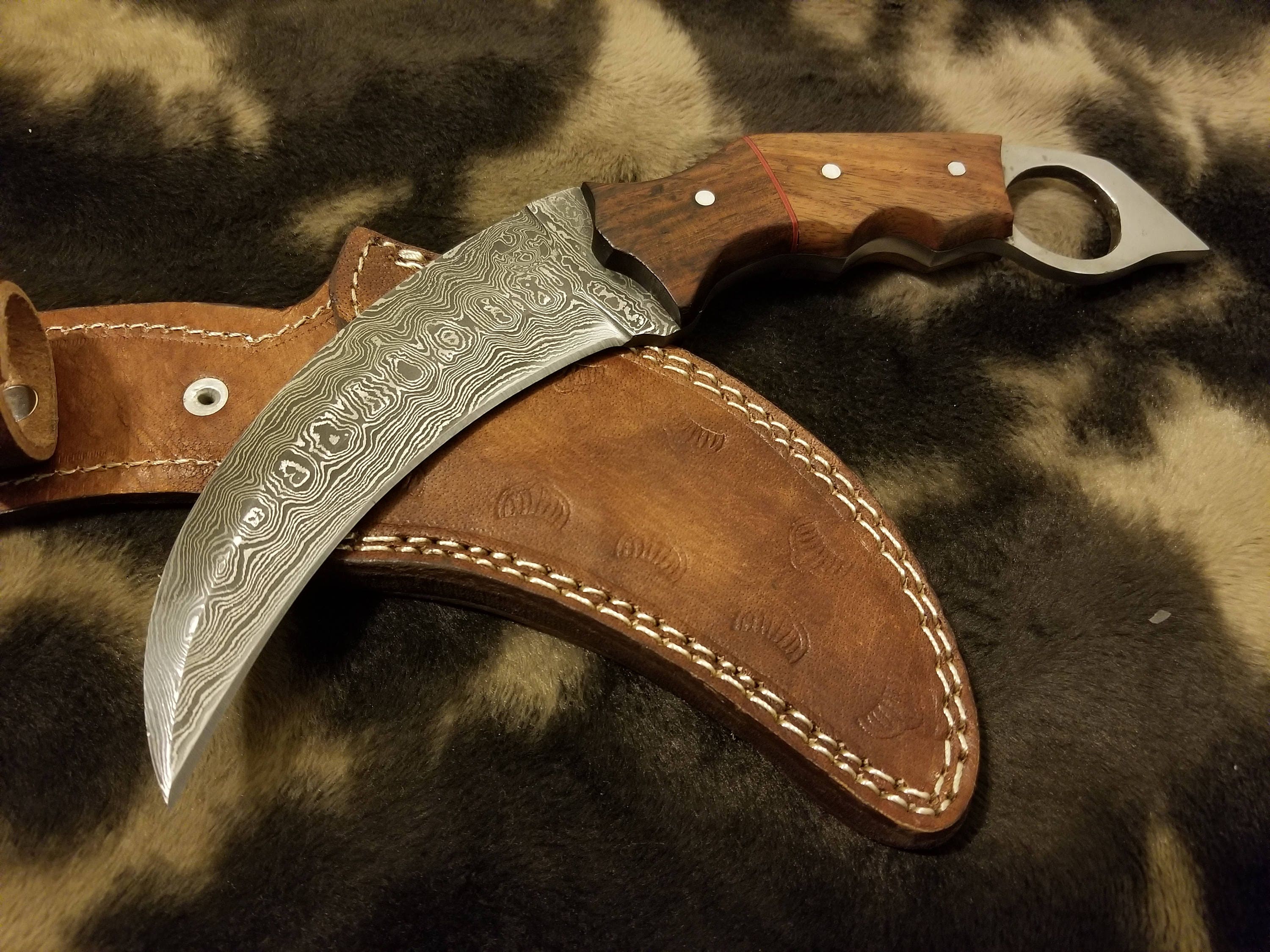 Mythical- Damascus Steel Karambit Knife With Rose & Walnut Wood "10" - Etsy