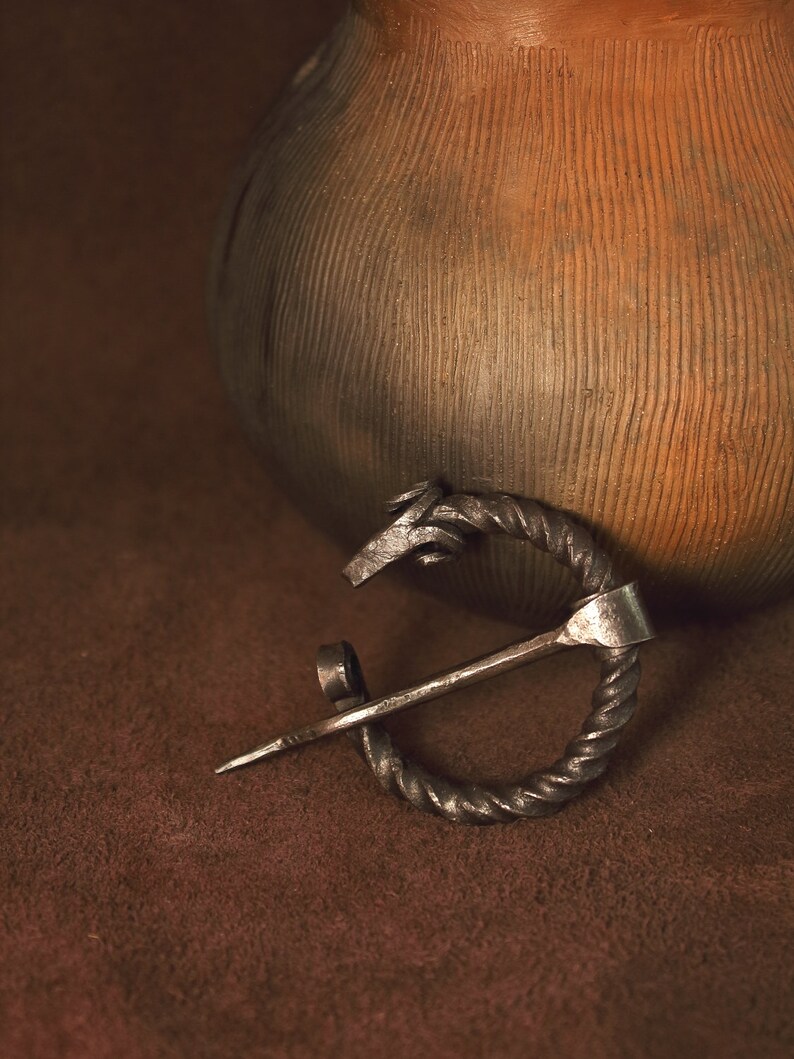 Penannular Cloak Pin Cloak Clasp Viking Brooch Fibula - Etsy