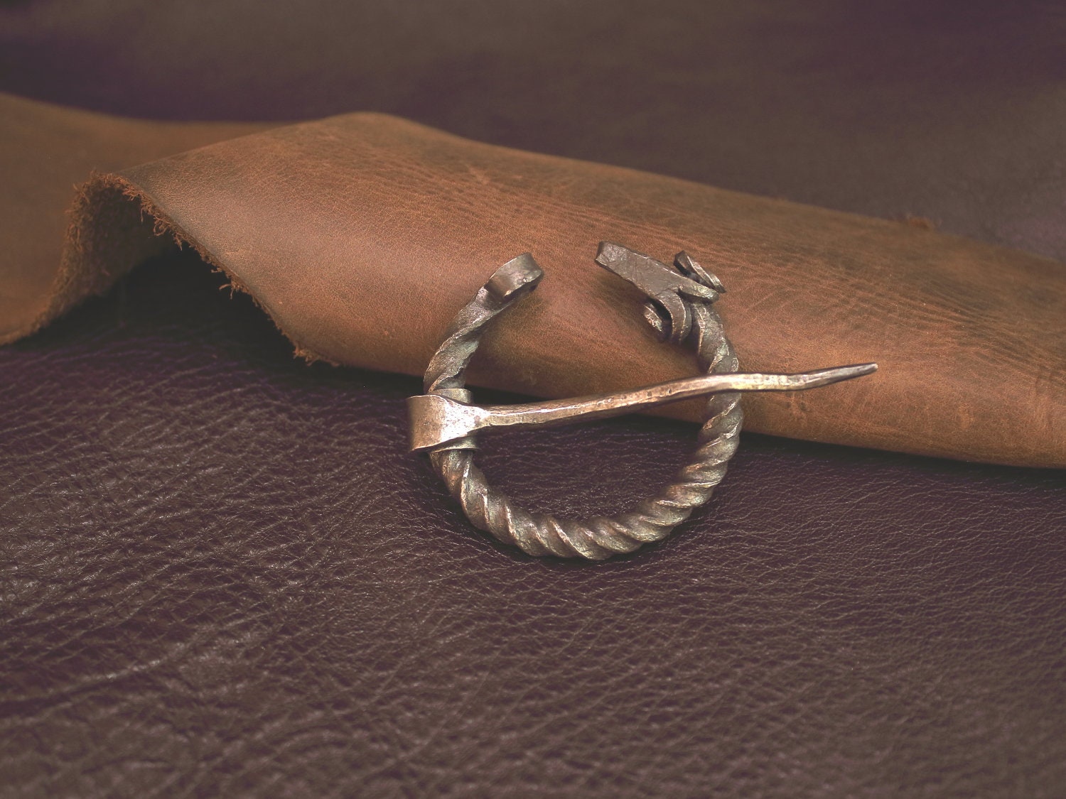 Penannular Cloak Pin Cloak Clasp Viking Brooch Fibula | Etsy