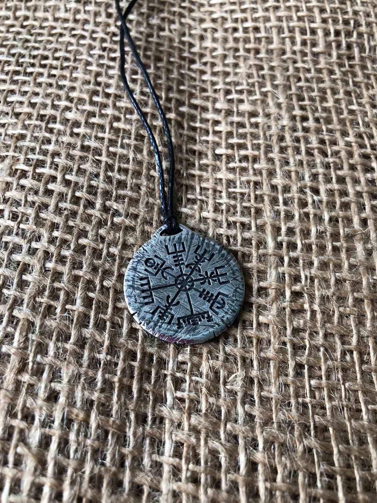 Vegvisir Wayfinder Viking Compass Rune Viking Asatru - Etsy