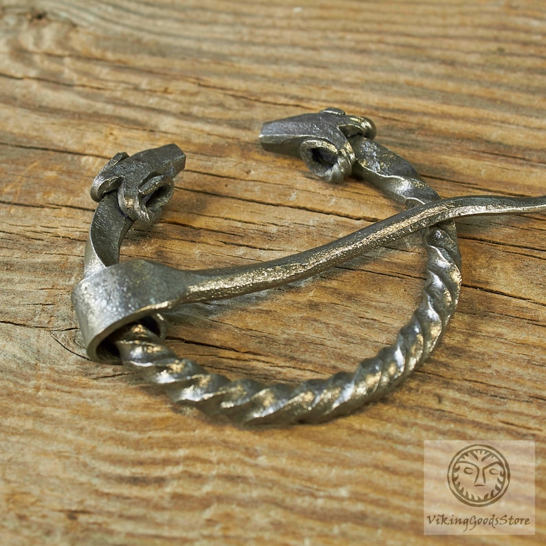 Penannular, Cloak Pin, Cloak Clasp, Viking Brooch, Fibula Viking, Pin ...