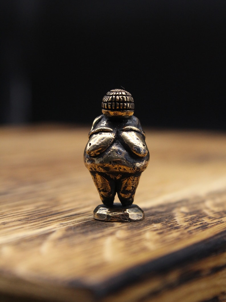 Venus of Willendorf, Venus, Paleolithic, Prehistoric, Bronze Art, Ice ...