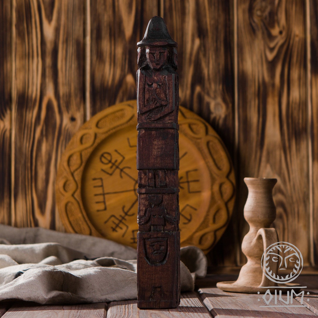 Zbruch Idol, Svetovit, Idol, Pagan God, Amulet, Talisman, Slavic, Deity ...