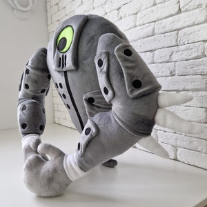 Handmade Alien Hominid Plush: Yellow Alien Character Toy - Etsy