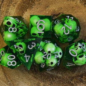 Gelatinous Cube Sharp Edge Resin Dice Set D&D Dice Gift Set 7 Piece Polyhedral Dice Set ...
