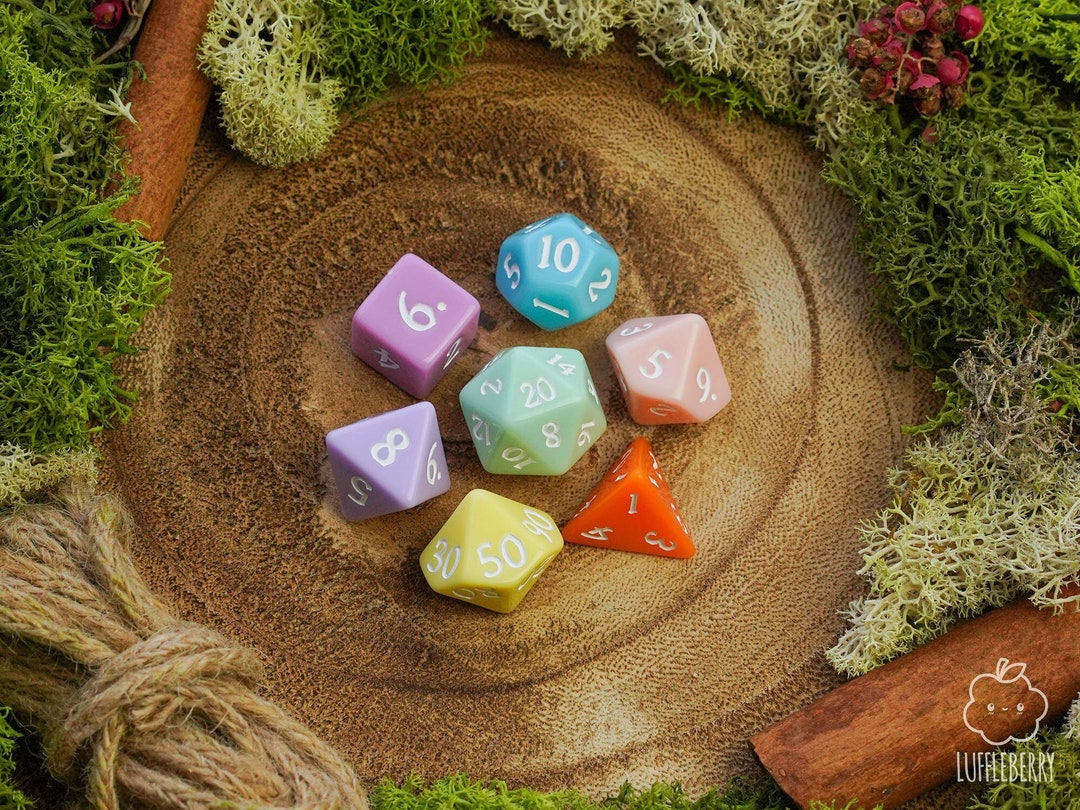 Pretty Pastel Resin Dice Set D&D Dice Gift Set 7 Piece Polyhedral Dice ...