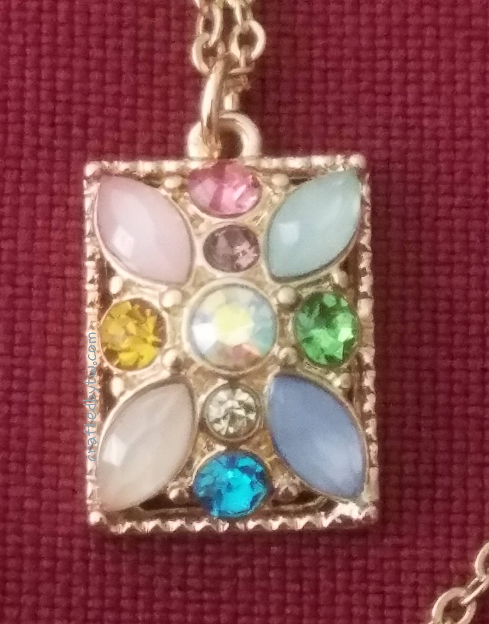 Pretty Gold Colored Chain Necklace With Rhinestone Pendant - Etsy