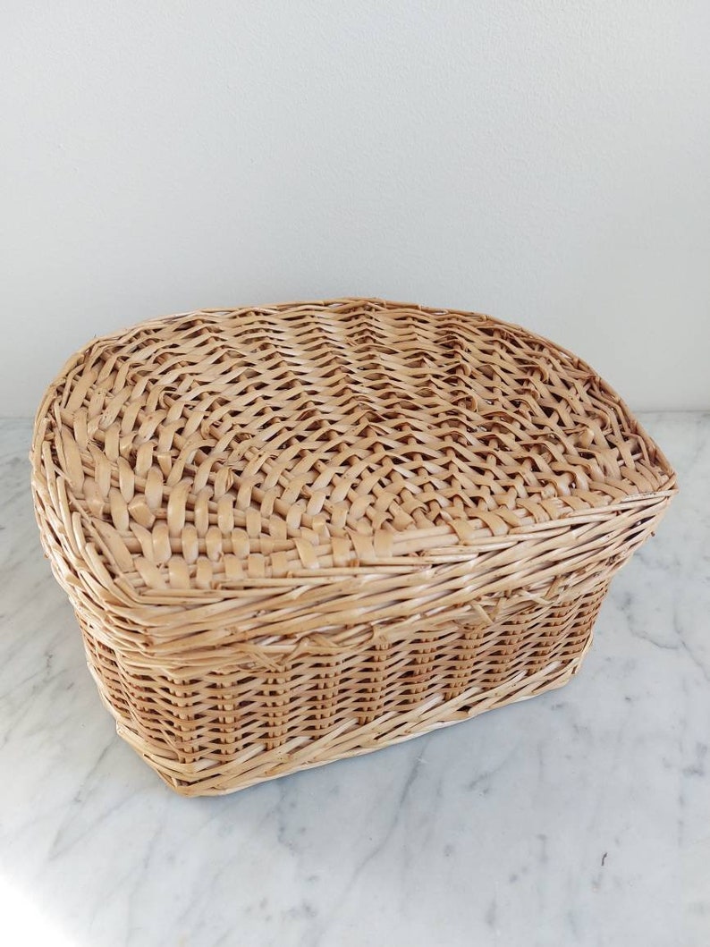 Antique Rattan Basket Shell Shape - Etsy