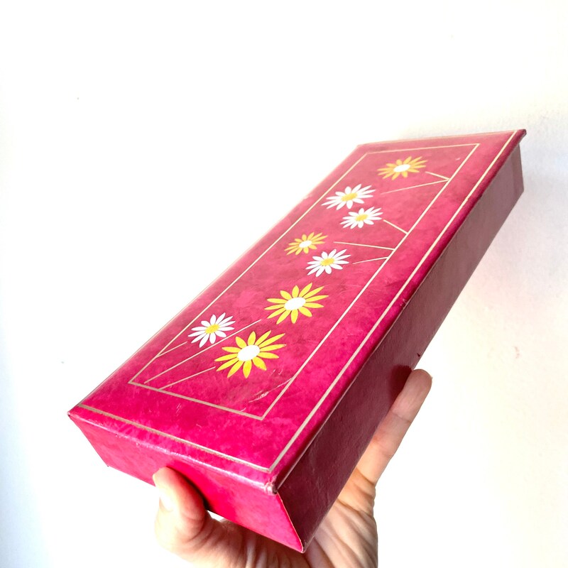Hankie Box - Etsy