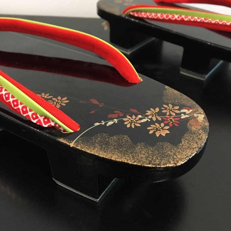 Vintagegeta Lacquer Wood Japanese Slipper Japanese - Etsy