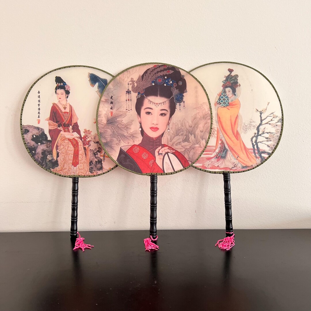 Vintage Chinese Silk Paddle Fan Trio: Asian Interiors Decor - Etsy