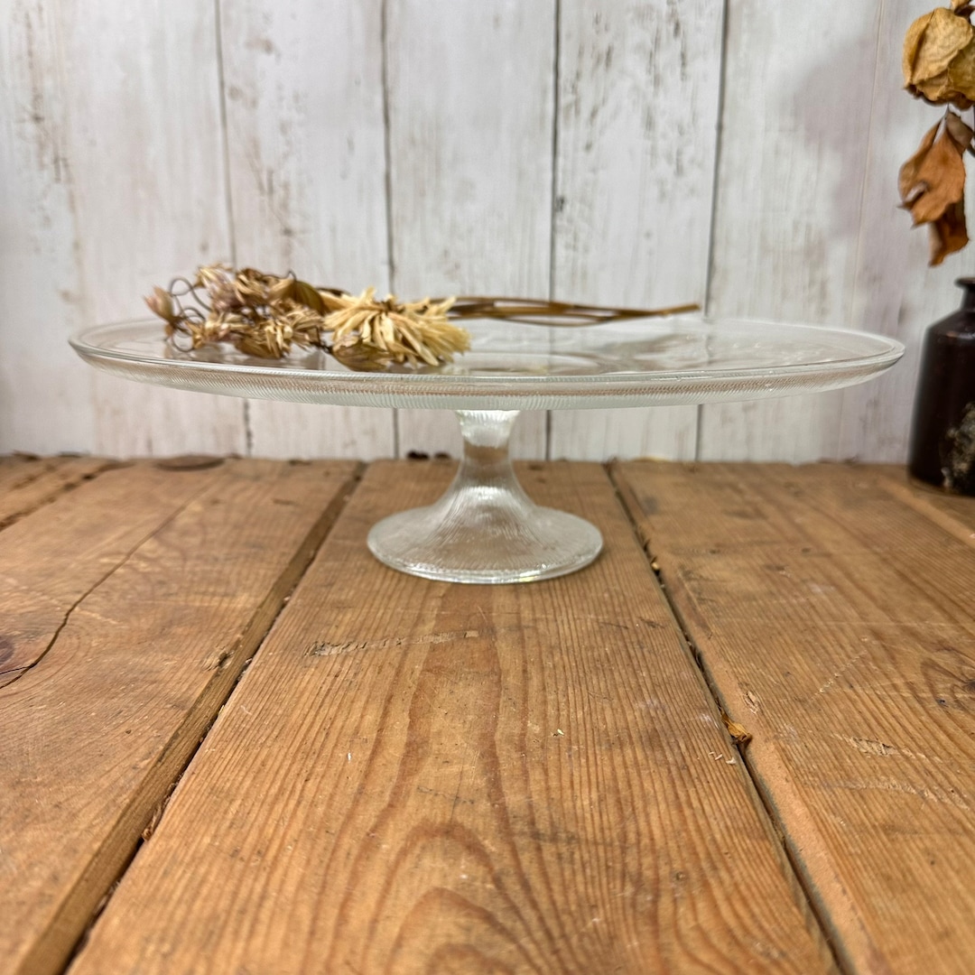 Pressed Glass Mid Century Cake Stand - Etsy UK