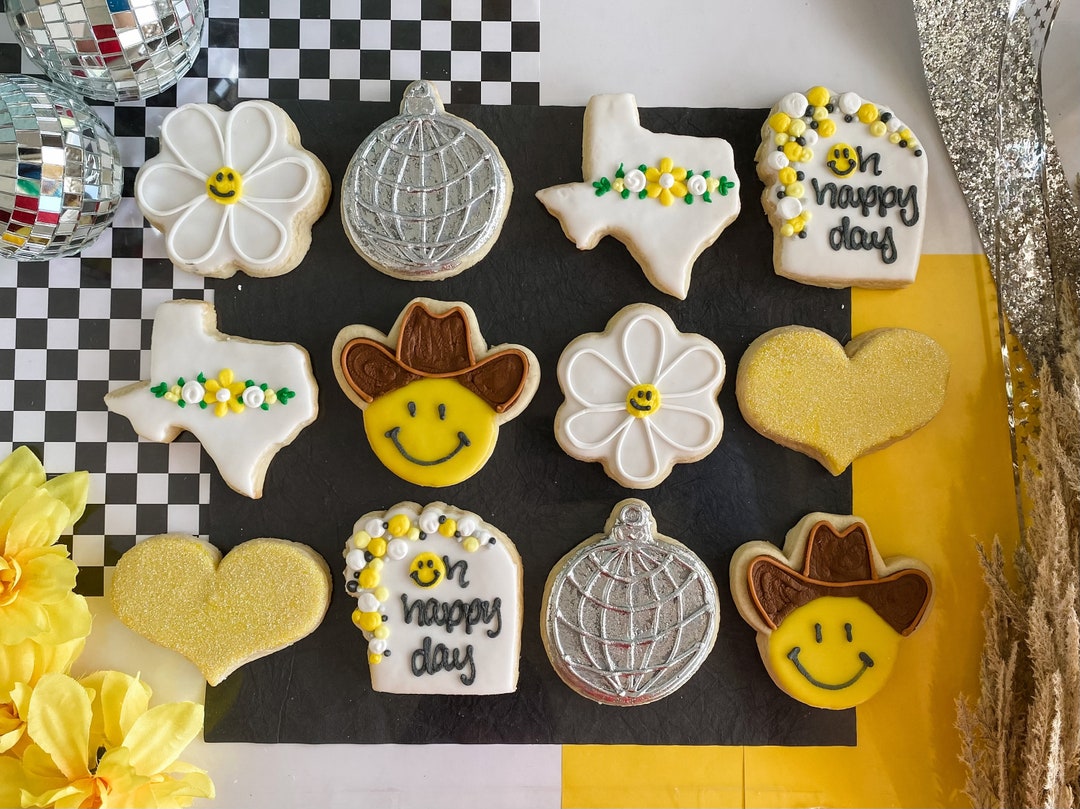 1 Dozen Texas Cowboy Smilie Face Decorated Sugar Cookies // - Etsy