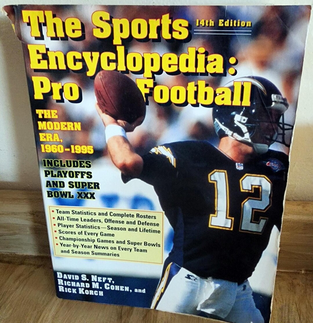 The Sports Encyclopedia Pro Football Neft Cohen 1996 14th Edition NFL ...