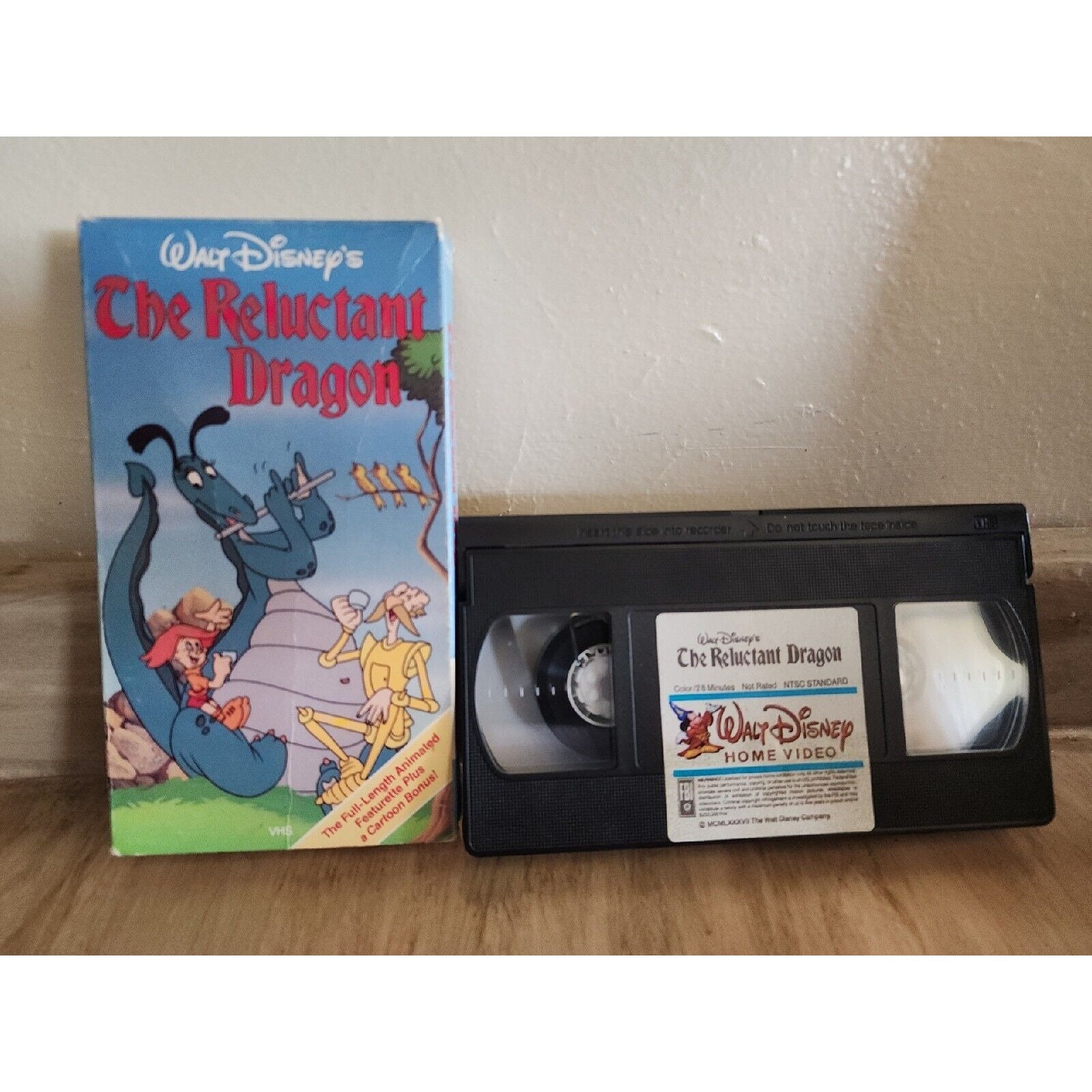 VHS Walt Disney the Reluctant Dragon VHS 1987 - Etsy