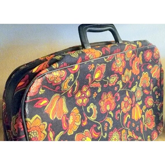 Vintage Bantam Suitcase Retro Luggage Flowers Black C… - Gem