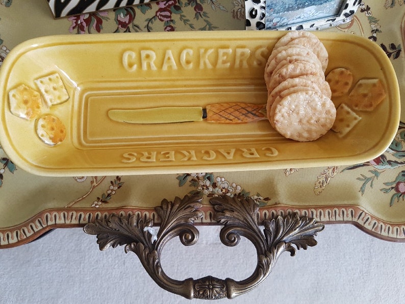 Vintage Cracker Dish Embossed With Word Crackers Pinapple - Etsy Canada