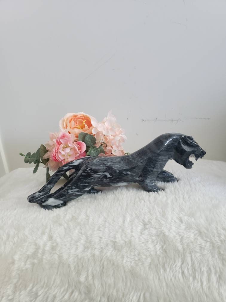 Vintage Carved Black Onyx Marble Puma Panther Jaguar Figurine/ Retro ...