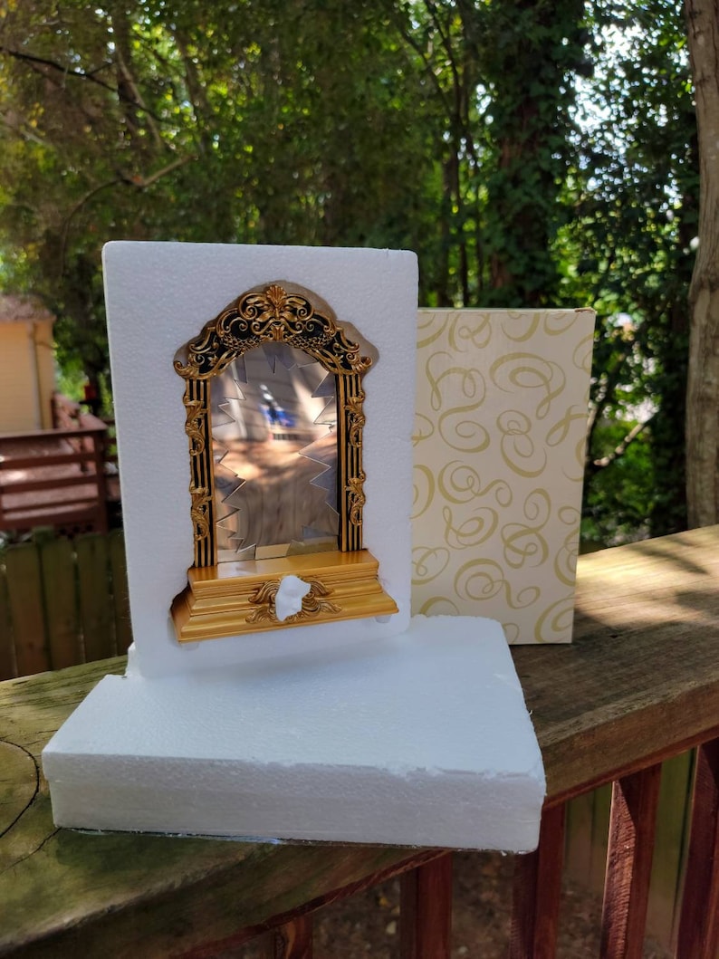 Vintage Phantom of the Opera Cracked Mirror San Francisco Music Box ...