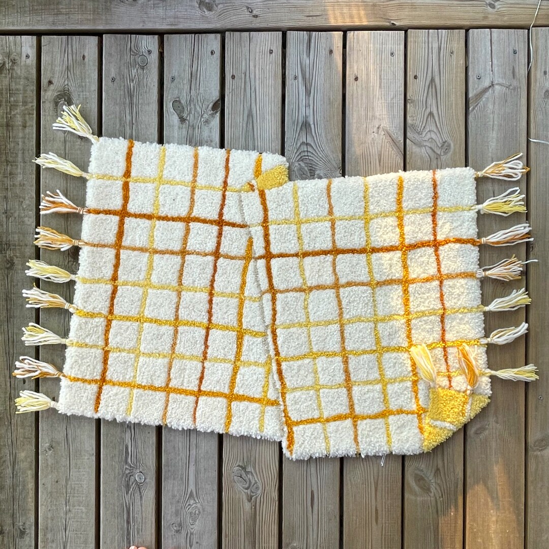 Tufted Folded Rug - Etsy