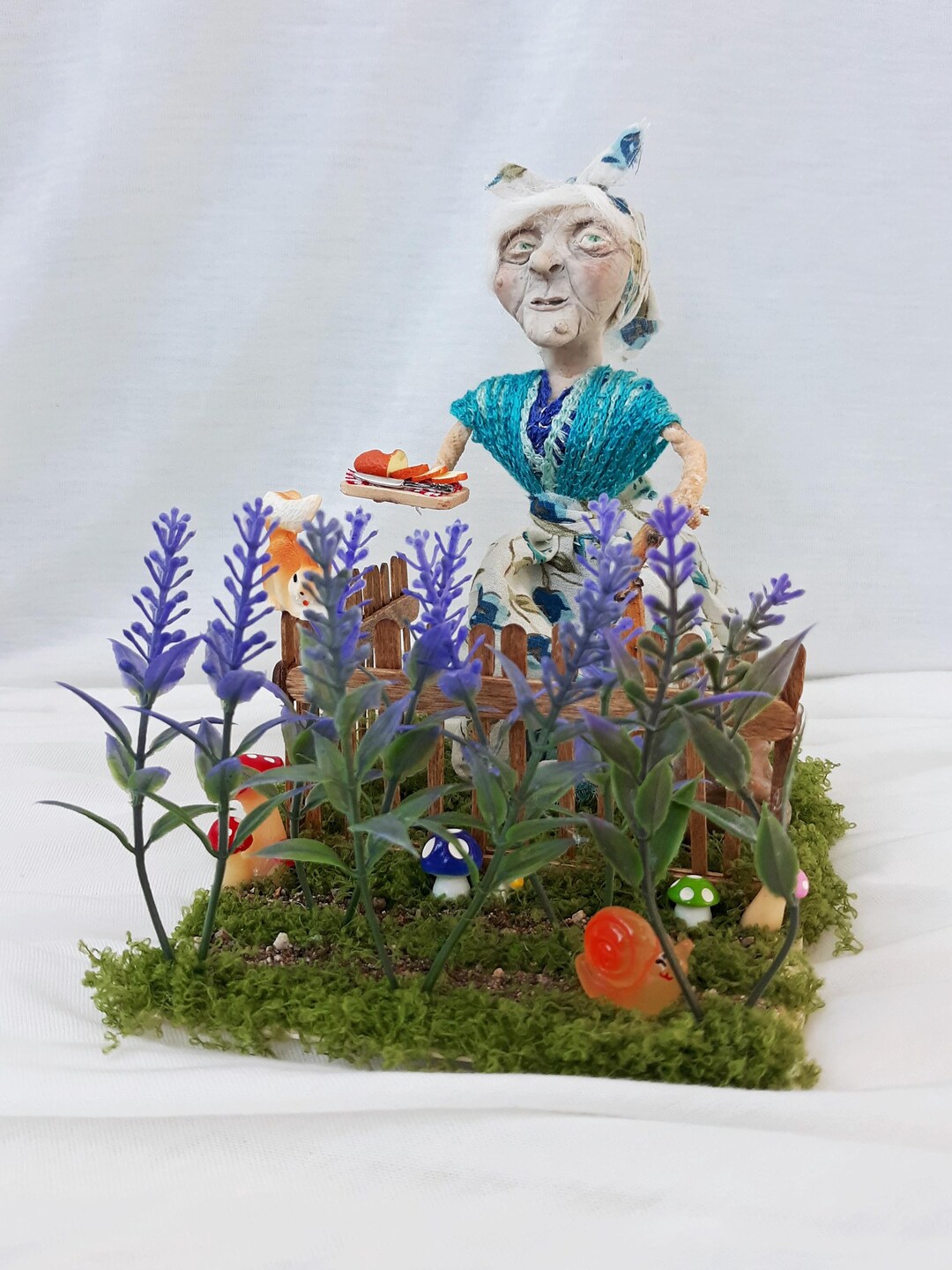 Kitchen Crone Art Doll for Home Decor, Miniature Grandma Figurine ...