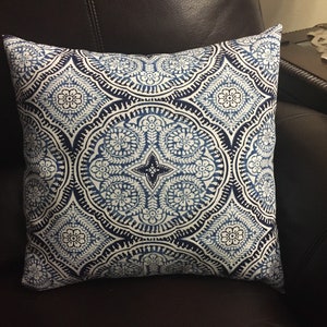 Gorgeous Indigo Medallions Table Runner. Pillow Covers. Blue Table ...