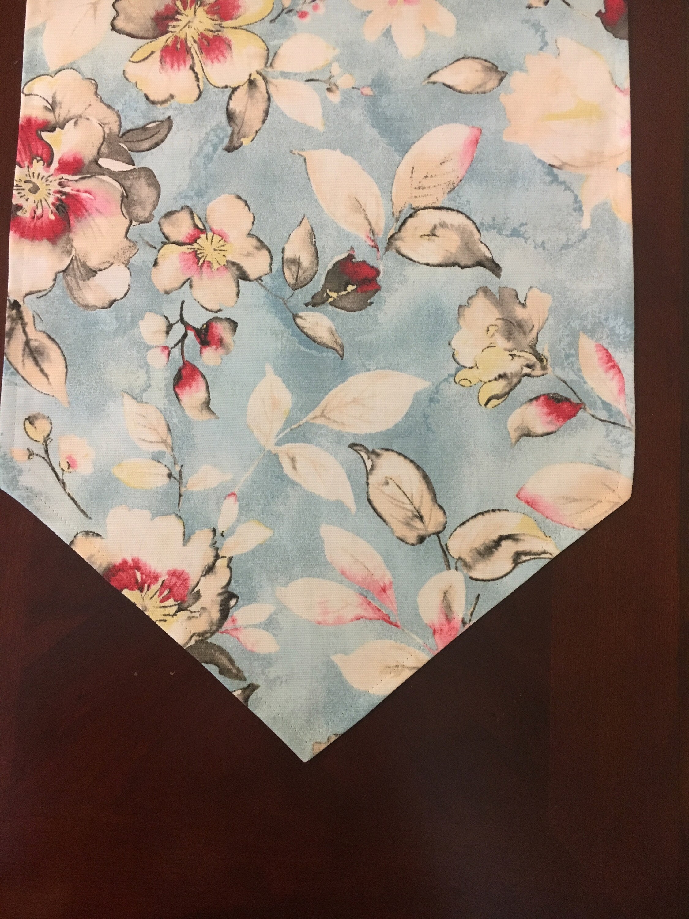 Floral Pattern Spring-summer Handmade Table Runner. White - Etsy