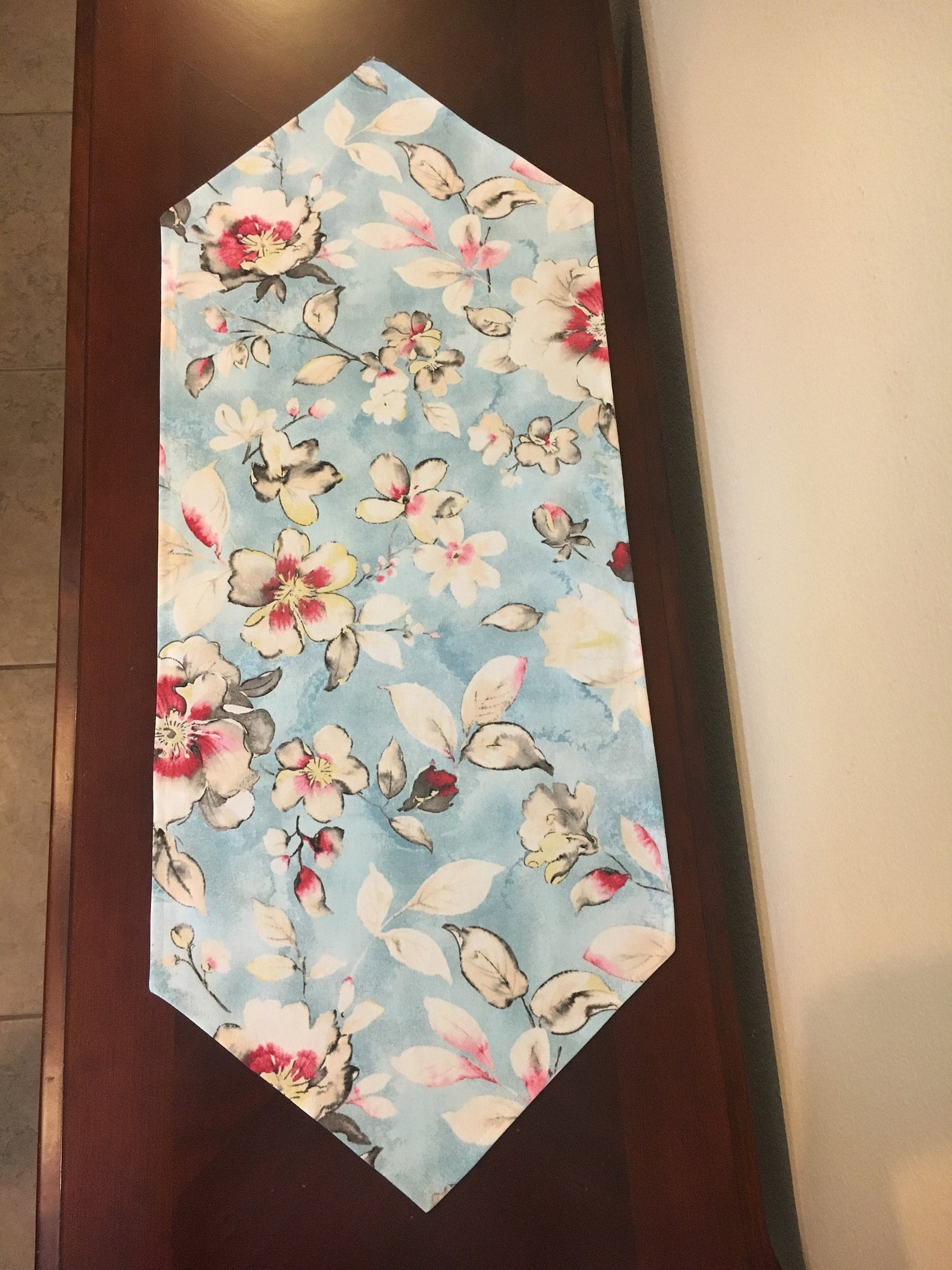 Floral Pattern Spring-summer Handmade Table Runner. White - Etsy