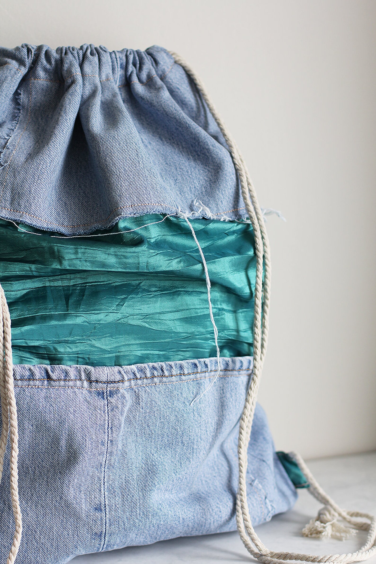 Denim drawstring backpack made out of Levi's jeans | Etsy