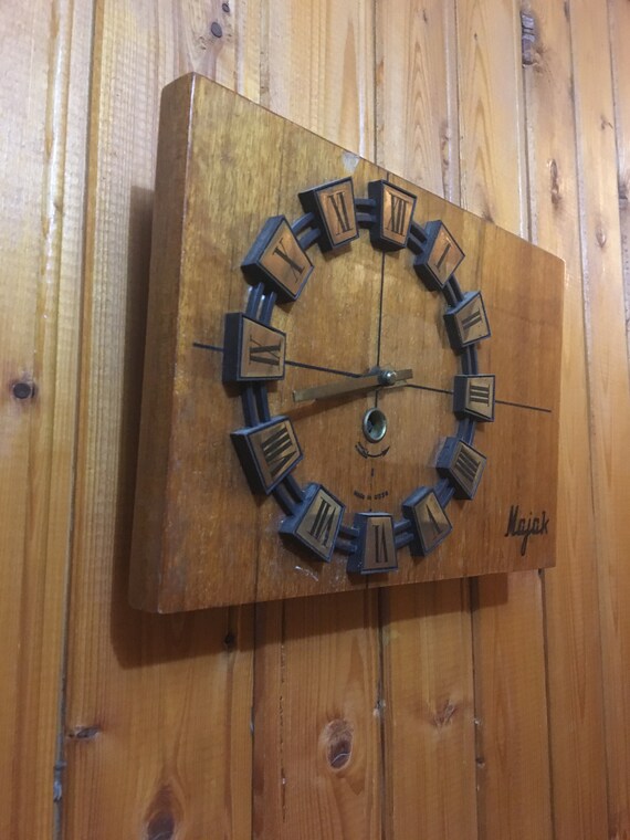 Mantel Clock Soviet Crystal clock 60s. Vintage Soviet Mechanical Clock ...