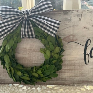 Farmhouse Sign With Wreath - Etsy
