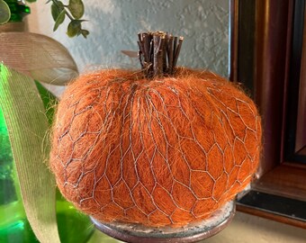 Chicken Wire Pumpkin - Etsy