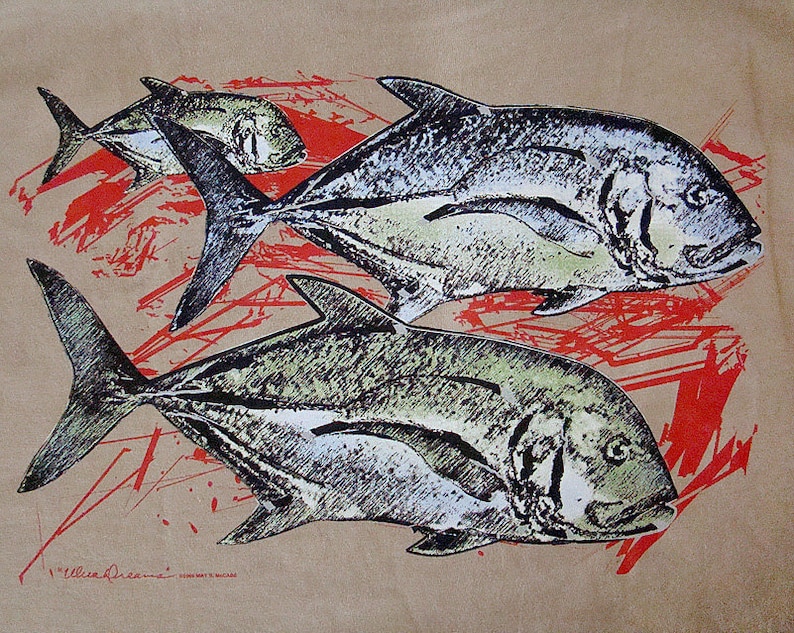 Ulua Dreams T-shirt, Ulua Fishing Shirt, Fish Design, Hawaii Fish Shirt ...