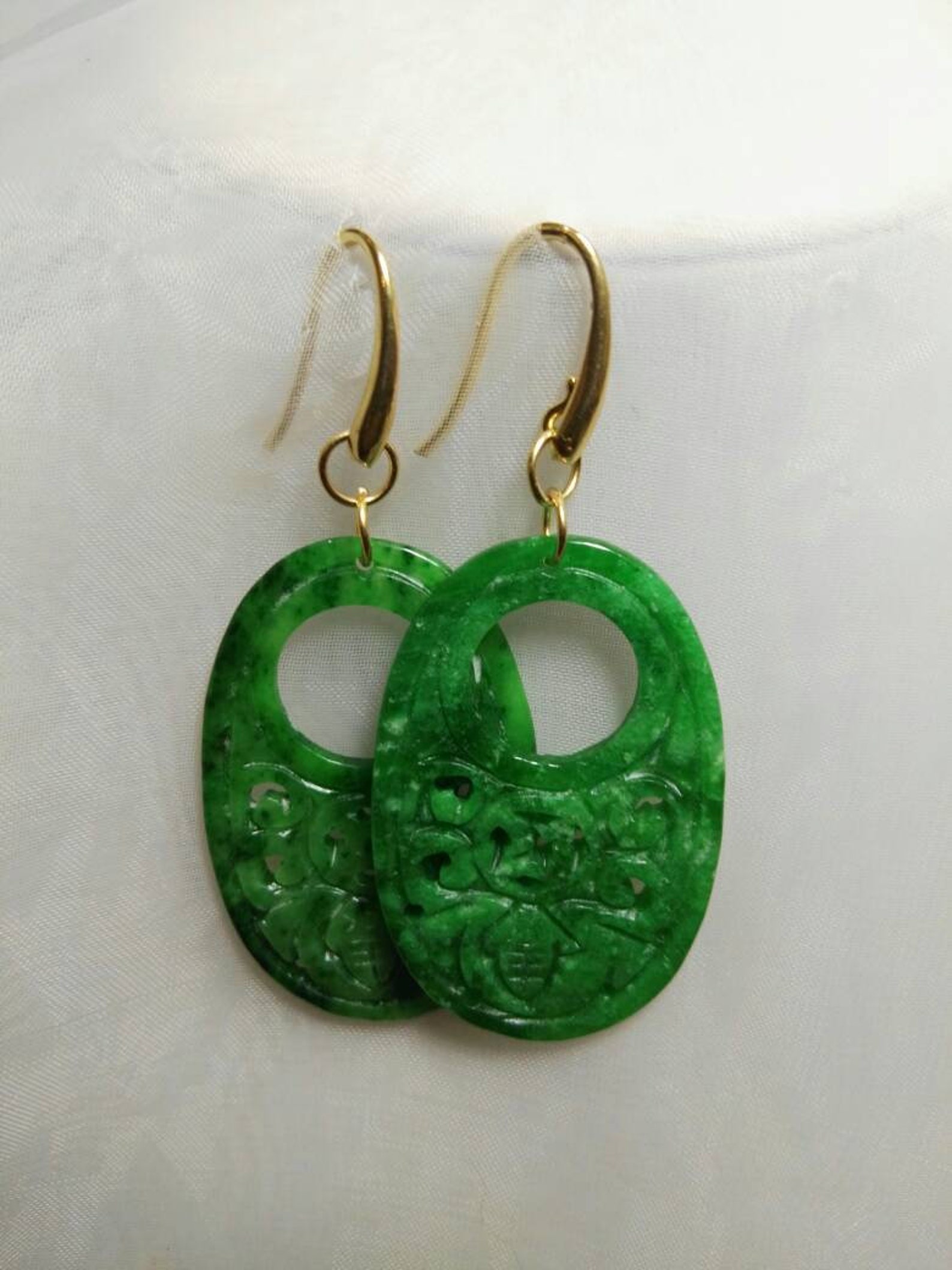 Carved Jade Hooks Earrings, Nefrite, 18k Yellow Gold, 925 Silver ...