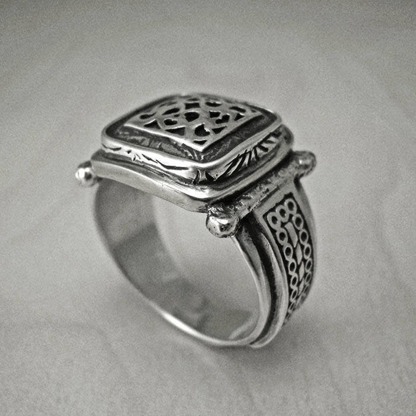 Silver Ring Men Signet Ring Silver Gentlemans Ring Vintage | Etsy