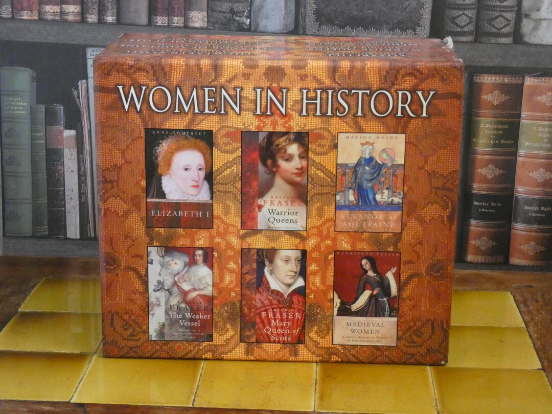 Women in History Book Set: Medieval & Warrior Queens - Etsy