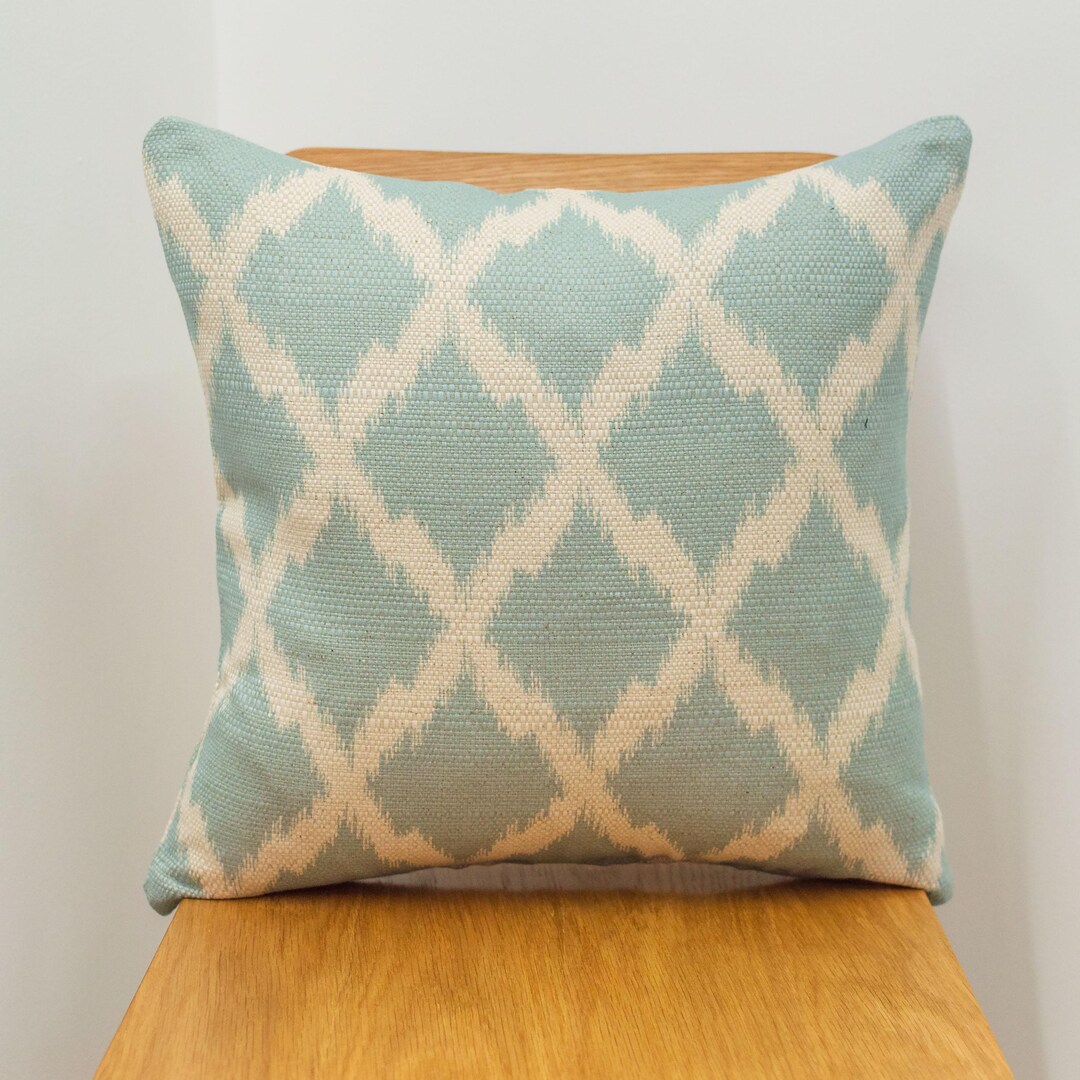 Linen Blend Sky Blue Trellis Pattern Cushion. Geometric Trellis Pattern ...